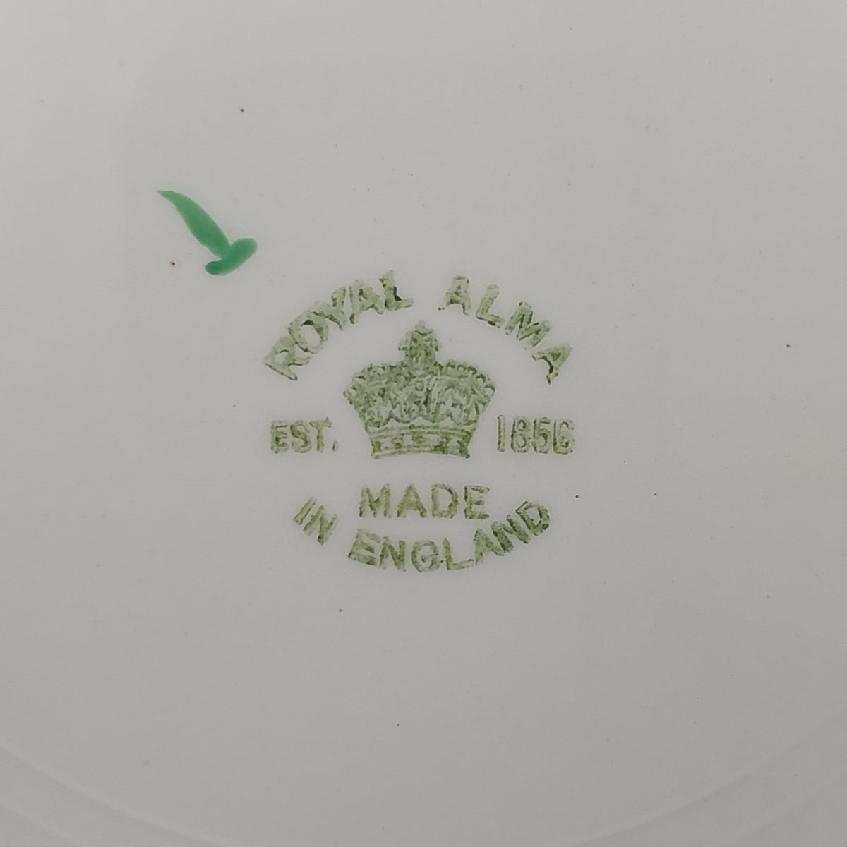 Royal Alma - Pink Roses and Gilded Borders - Plate – My Butlers Pantry