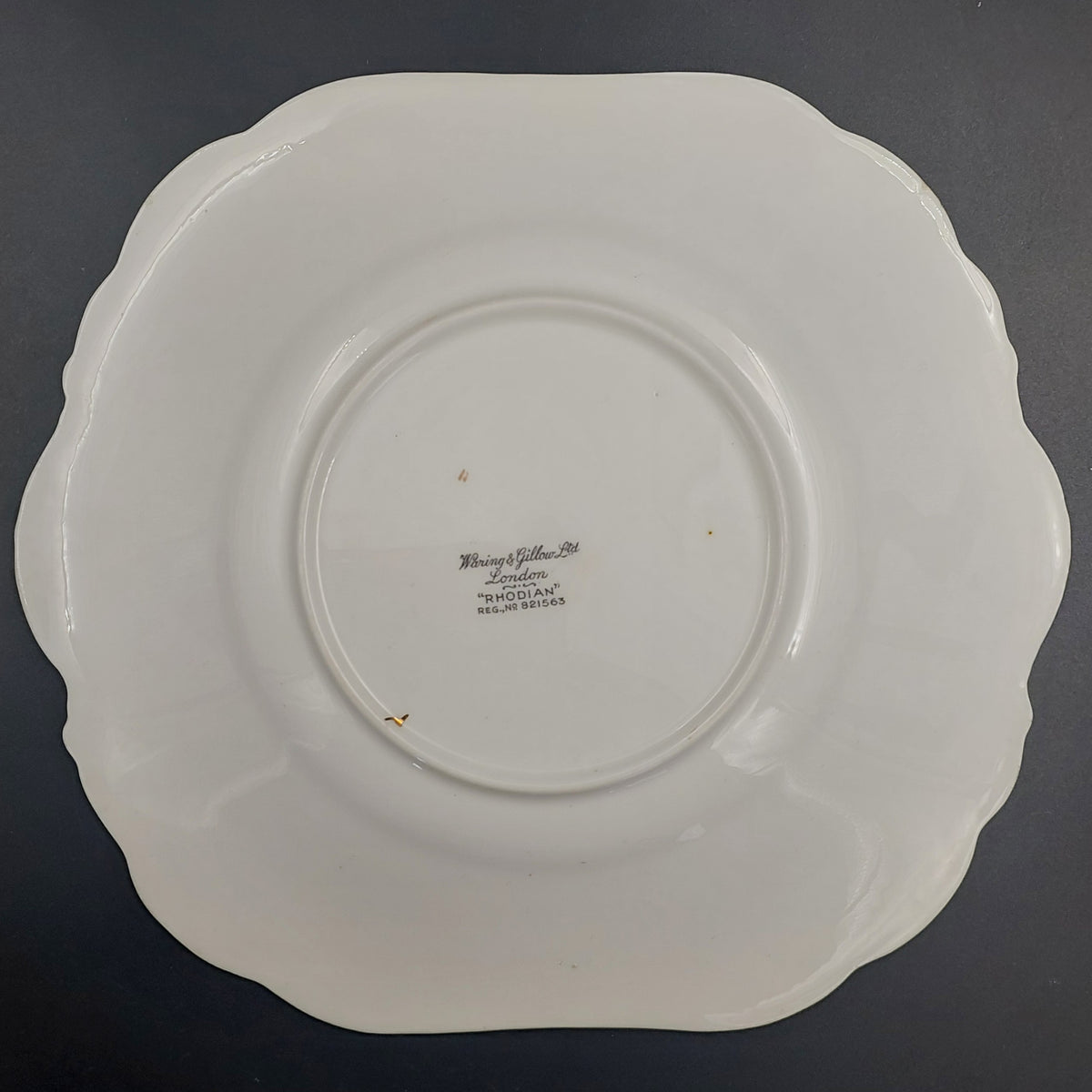 Waring & Gillow - Rhodian - Cake Plate – My Butlers Pantry