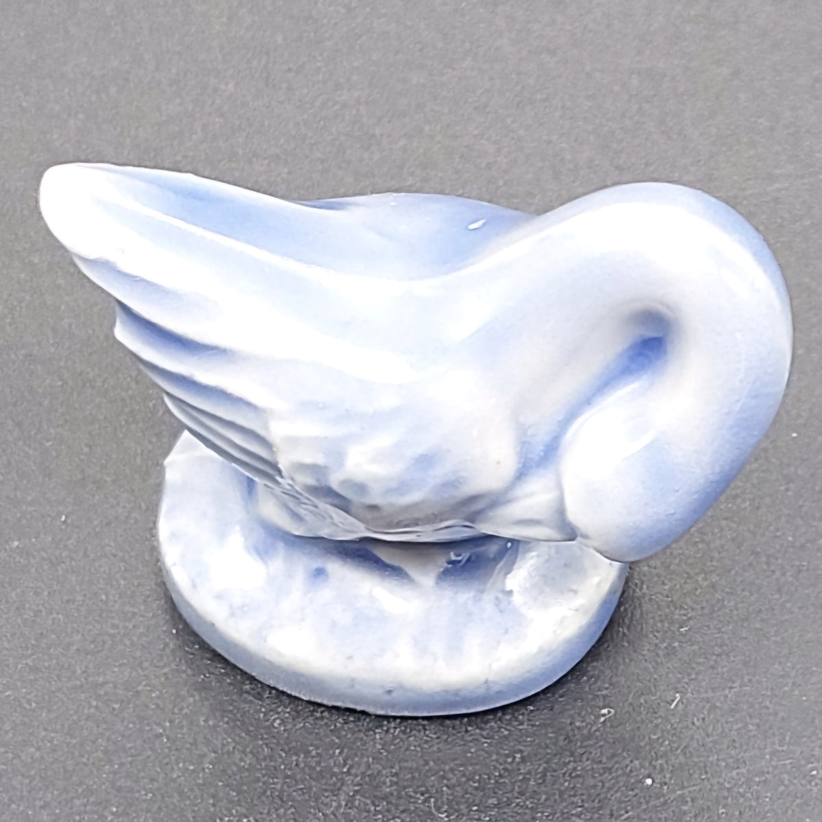 Wade Whimsies - Preening Goose - Figurine – My Butlers Pantry